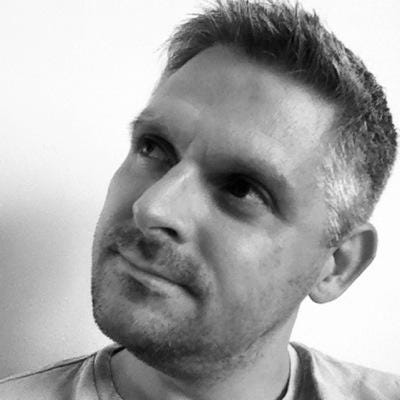 Edgar – Medium