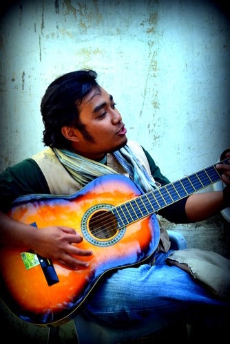 Jec Dan Borlado – Medium