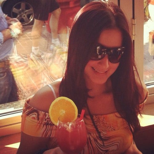 Flor Guzman – Medium