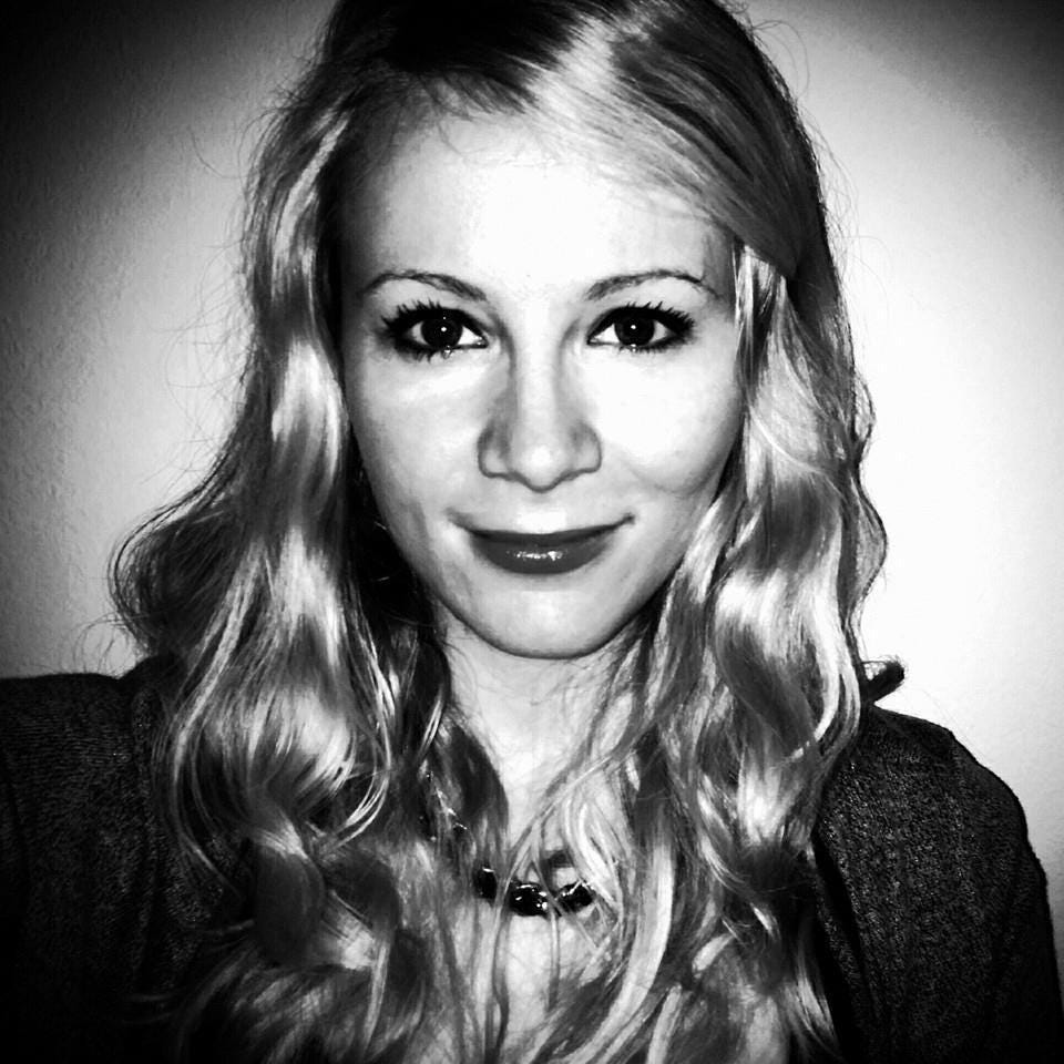 Nelly Kaufmann – Medium