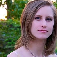 Roxanne Taylor – Medium