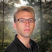 Ronald D Marlow III – Medium