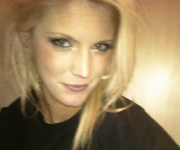 Kat Reilly – Medium