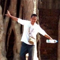 Chandanit Nou – Medium
