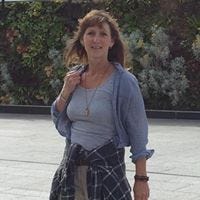 Jan Hurley – Medium