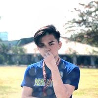 John Rey Labe – Medium