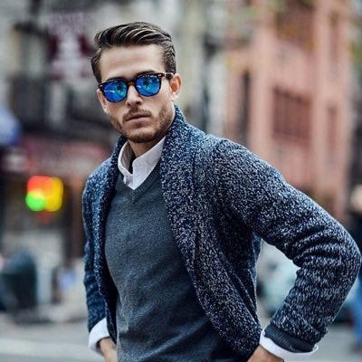 Alex – Medium