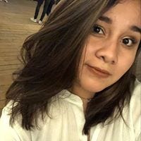 Angie Contreras – Medium