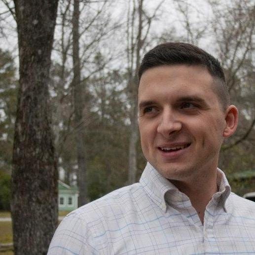 Luke Floyd – Medium