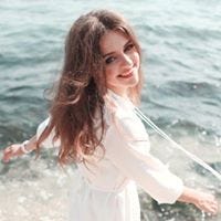 Marisa Bell – Medium