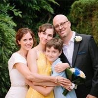 Vicki Summers Medium