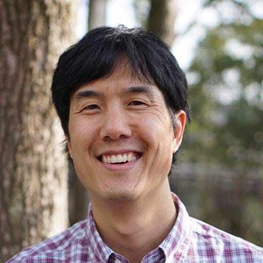 Mark Lo – Medium