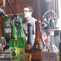 Jamie Graves – Medium