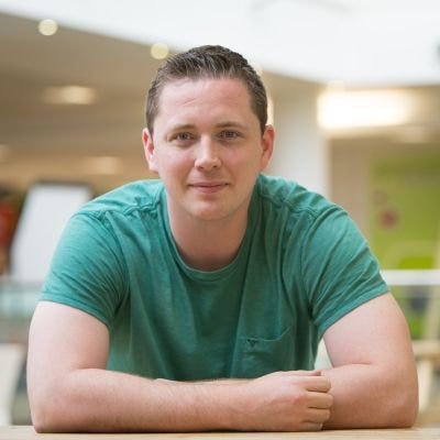 Garth Niblock – Medium