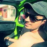 Amir Aharon – Medium