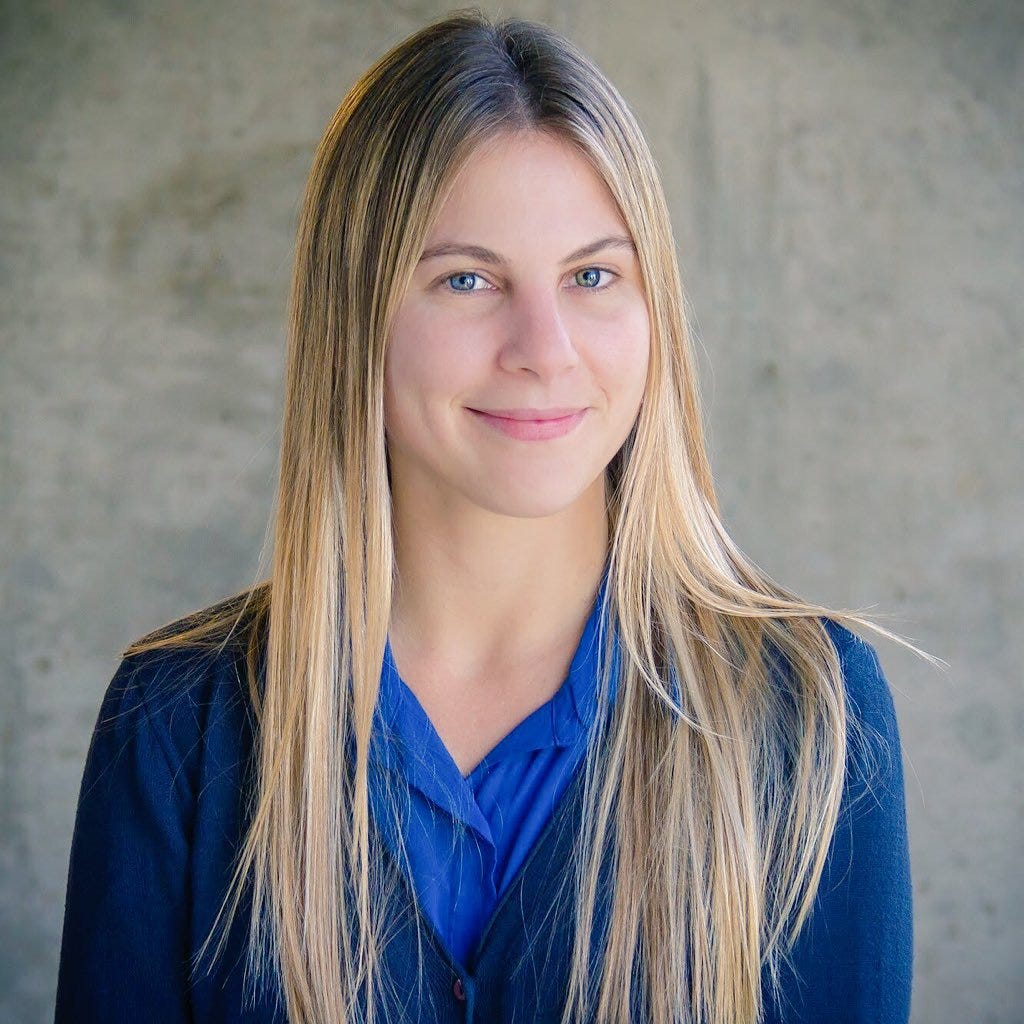 Corina – Medium