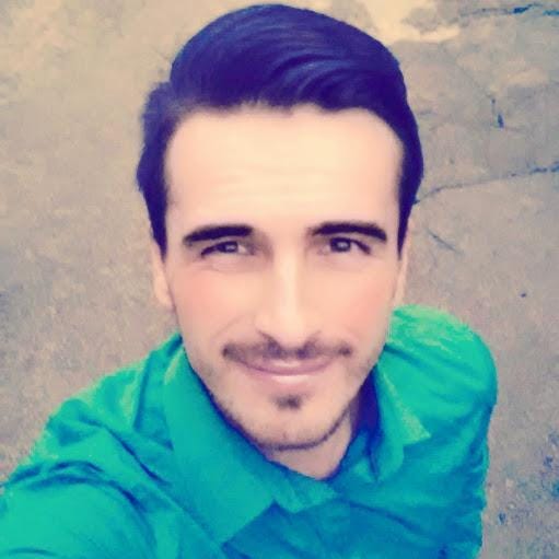 ADAM AWAN – Medium