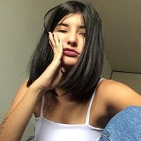 Amanda Costa – Medium