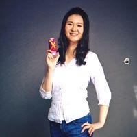 Yi Hua Chou – Medium