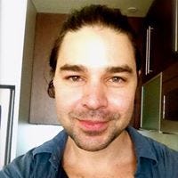 Ian Falcon – Medium