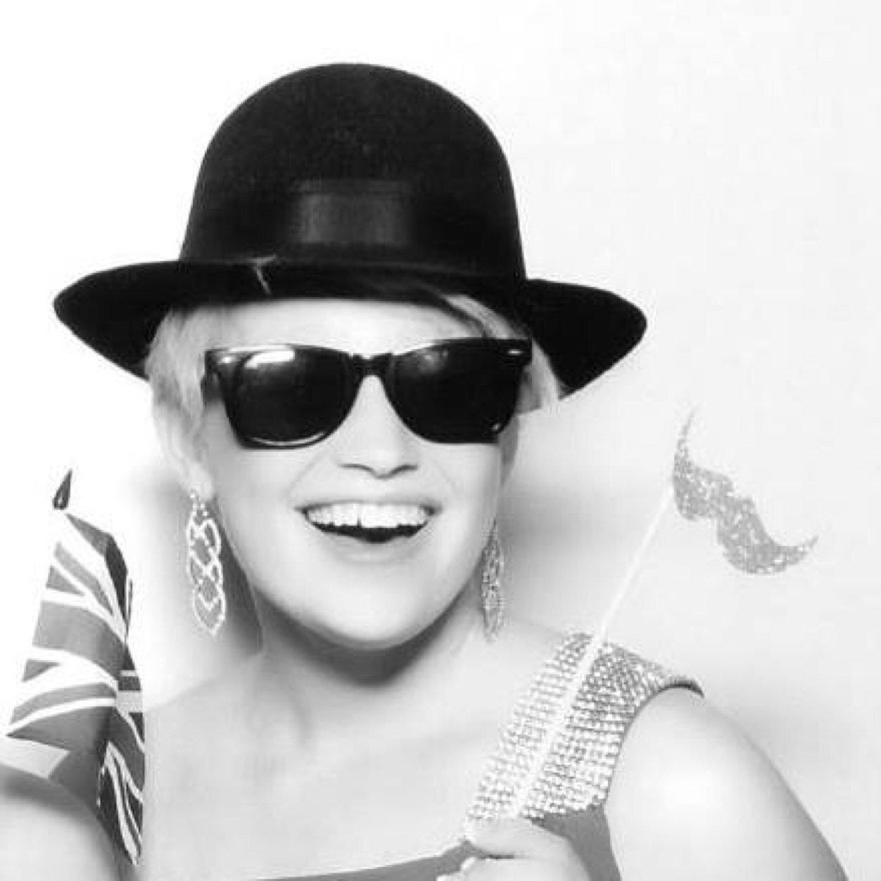 Mary Grace Roach – Medium