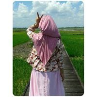 Juwita Apriani – Medium