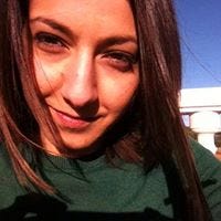 Hind Emad – Medium