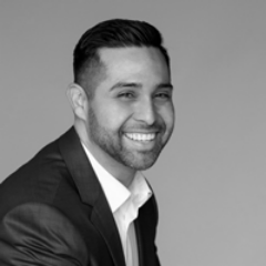 Marcos Escalante – Medium