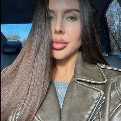 Agata Douglas – Medium