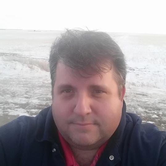 Steven Baker – Medium