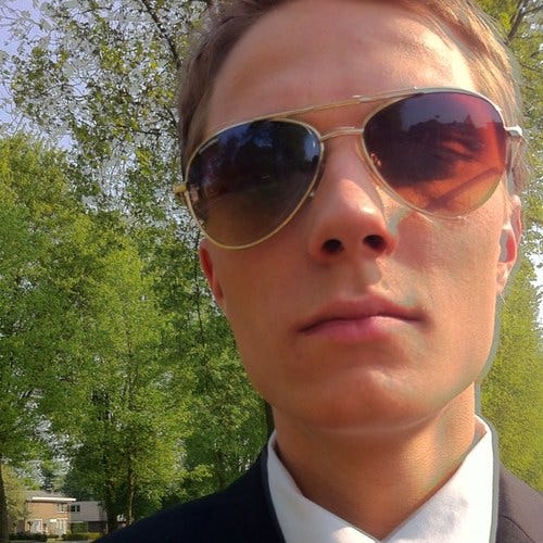 About – Frank Van Hoof – Medium