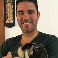 Tiago Hosiza – Medium