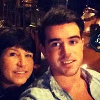 Caomhan Connolly – Medium