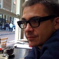 Michael Shtender Auerbach – Medium