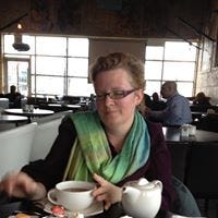 Lisa Hazelwood-Goudie – Medium
