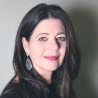 Victoria Podesta – Medium