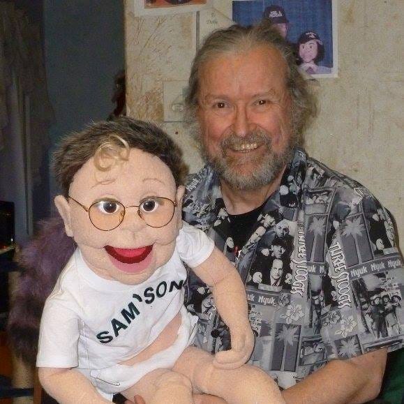 John Wayne Peel – Medium