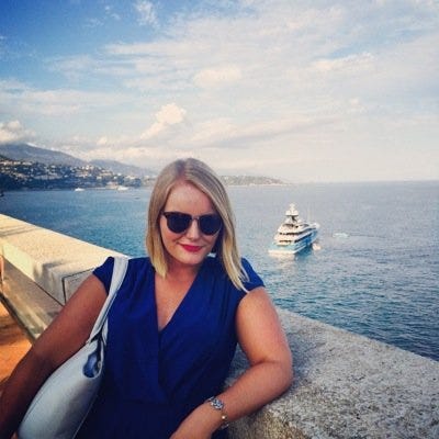 Carolyn Medium