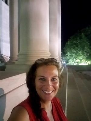 Deana Smith – Medium