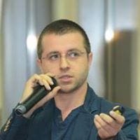 Dan Damian – Medium