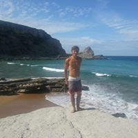 Mario Eberth – Medium