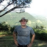 Alex David López Jara – Medium