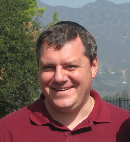 Steven Davis – Medium