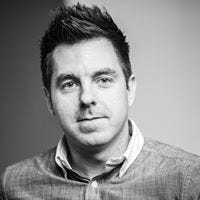 Jon Lindholm – Medium