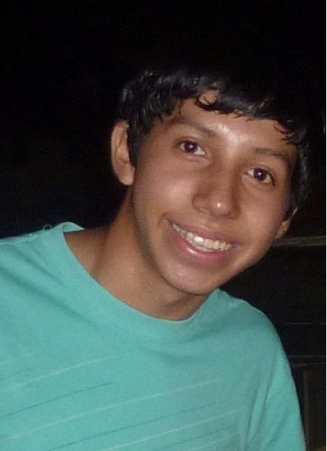 Angel Olaya – Medium