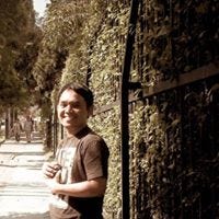 Ganda Manurung – Medium