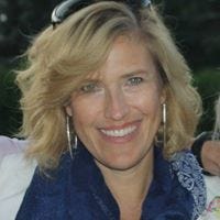 Leah Van DerVoort MacFarlane – Medium