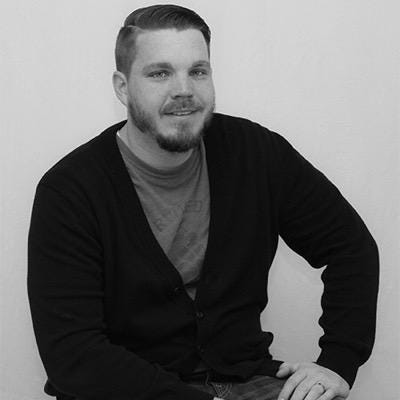 Mike Hansen – Medium