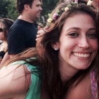 Natália Flach – Medium