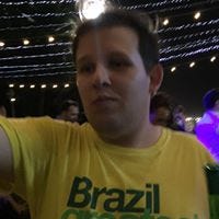 Emilio Guerrero Neto – Medium